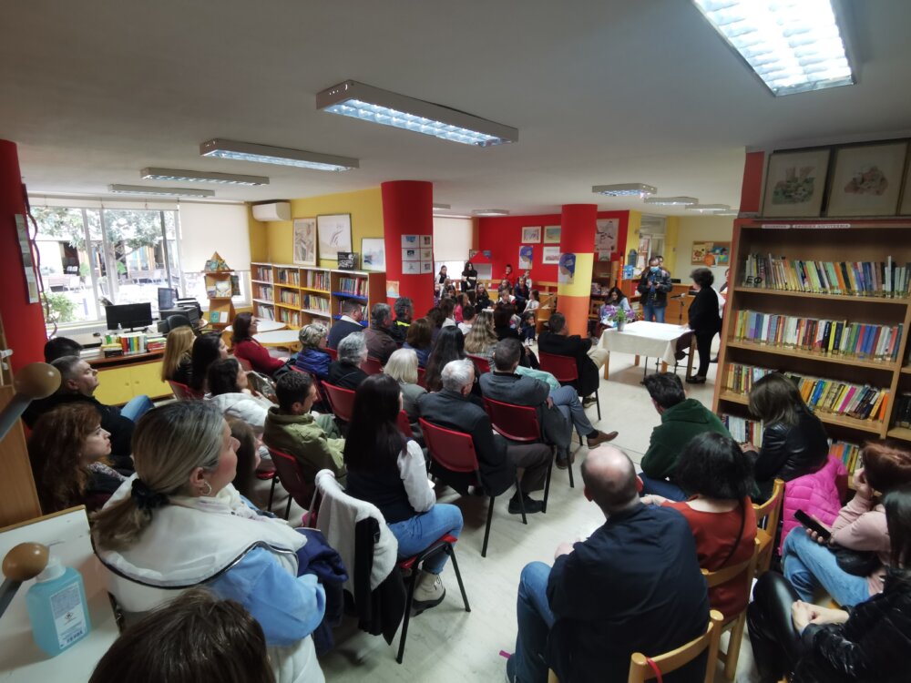“Ζεστή” και όμορφη γιορτή για το παιδικό βιβλίο στη Δημοτική Βιβλιοθήκη ...
